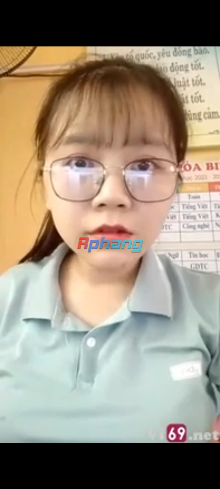 Clip - Tìm info, phòng live, video khác của cô giáo dâm mặc váy ren ...